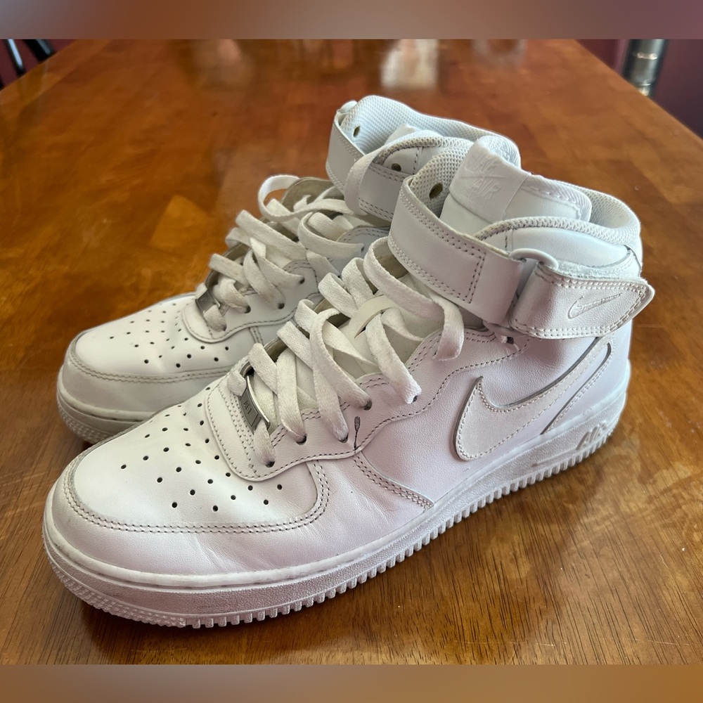 Nike Mens Af1 White High-Top Sneakers - Gem